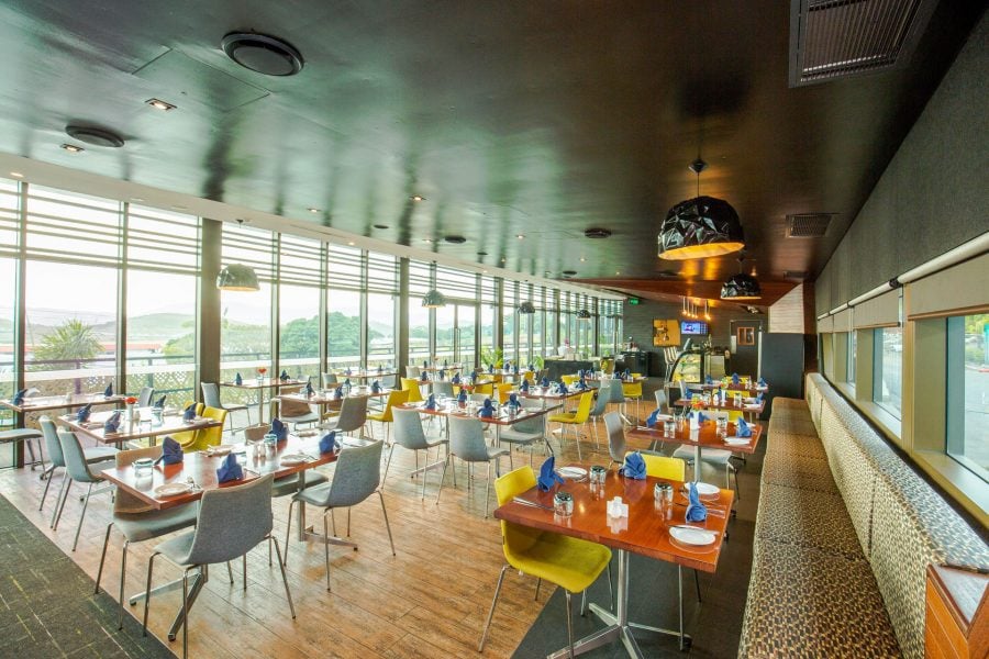 Gateway Hotel & Apartments - Coral Sea Hotels